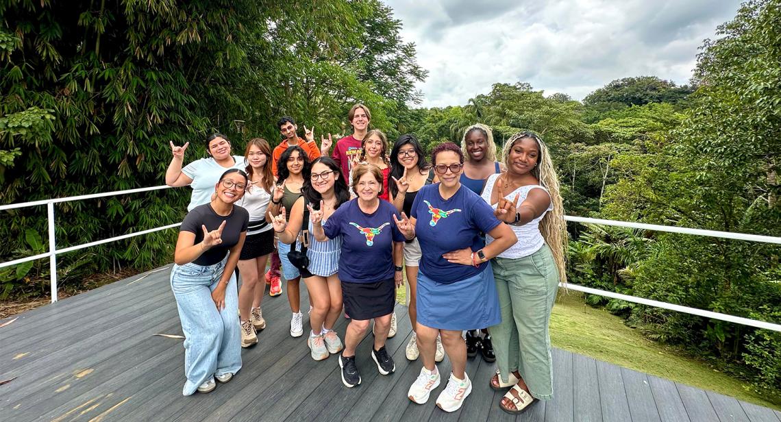 Students Gain Hands-On Global Health Experience in Costa Rica | School ...